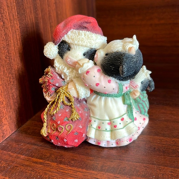 Holiday | Marys Moo Moos I Saw Moommy Kissing Santa Claus 1999 Enesco ...